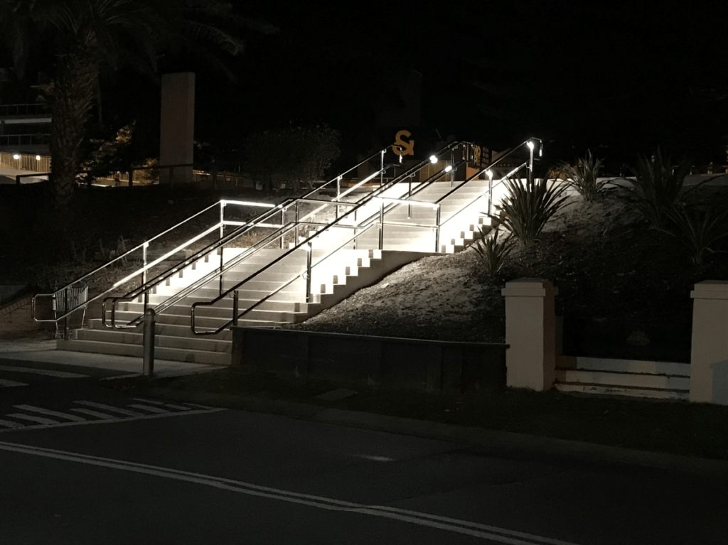 LED Handrail – Illuminated Stainless Steel Handrail 50mm | SS50 | Lightrail