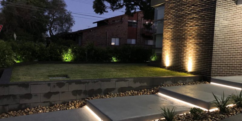 Lightrail - LED Handrail, LED Strip, LED Profile, Project Quality